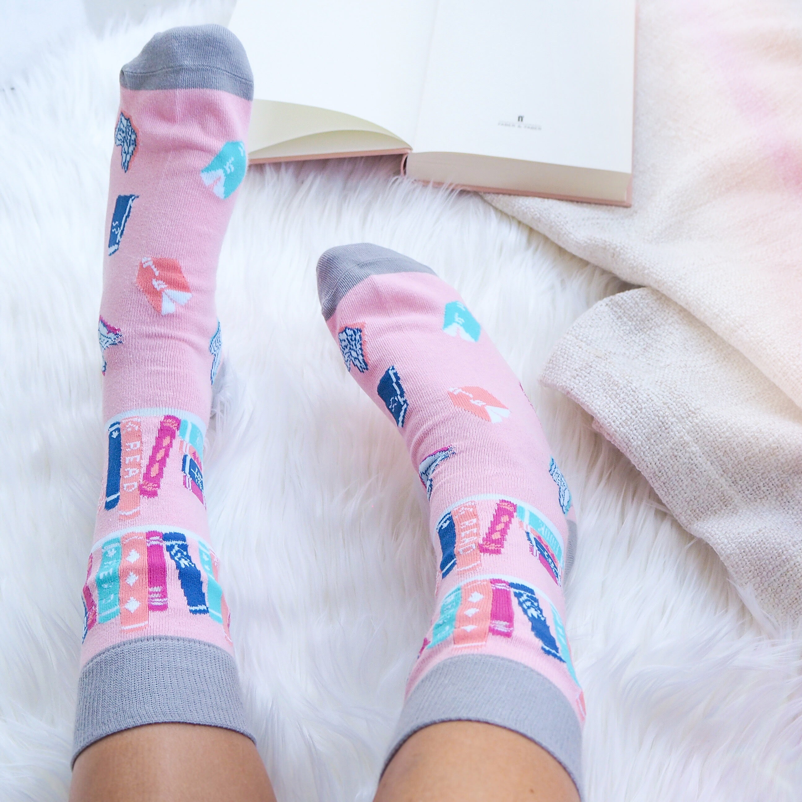 Book Lover Socks - Literary Emporium Ltd