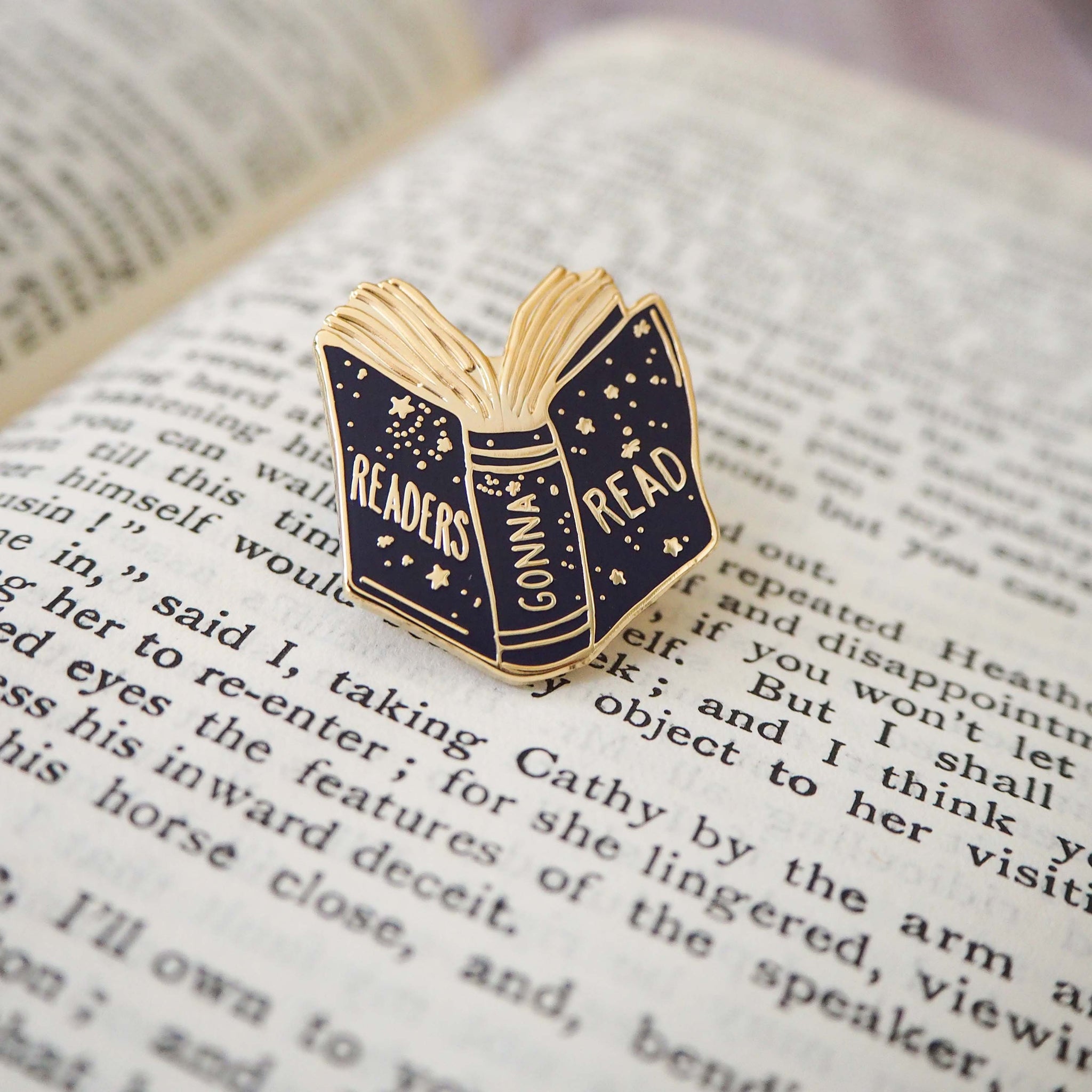 'Readers Gonna Read' Enamel Pin - Literary gift for book lovers and ...