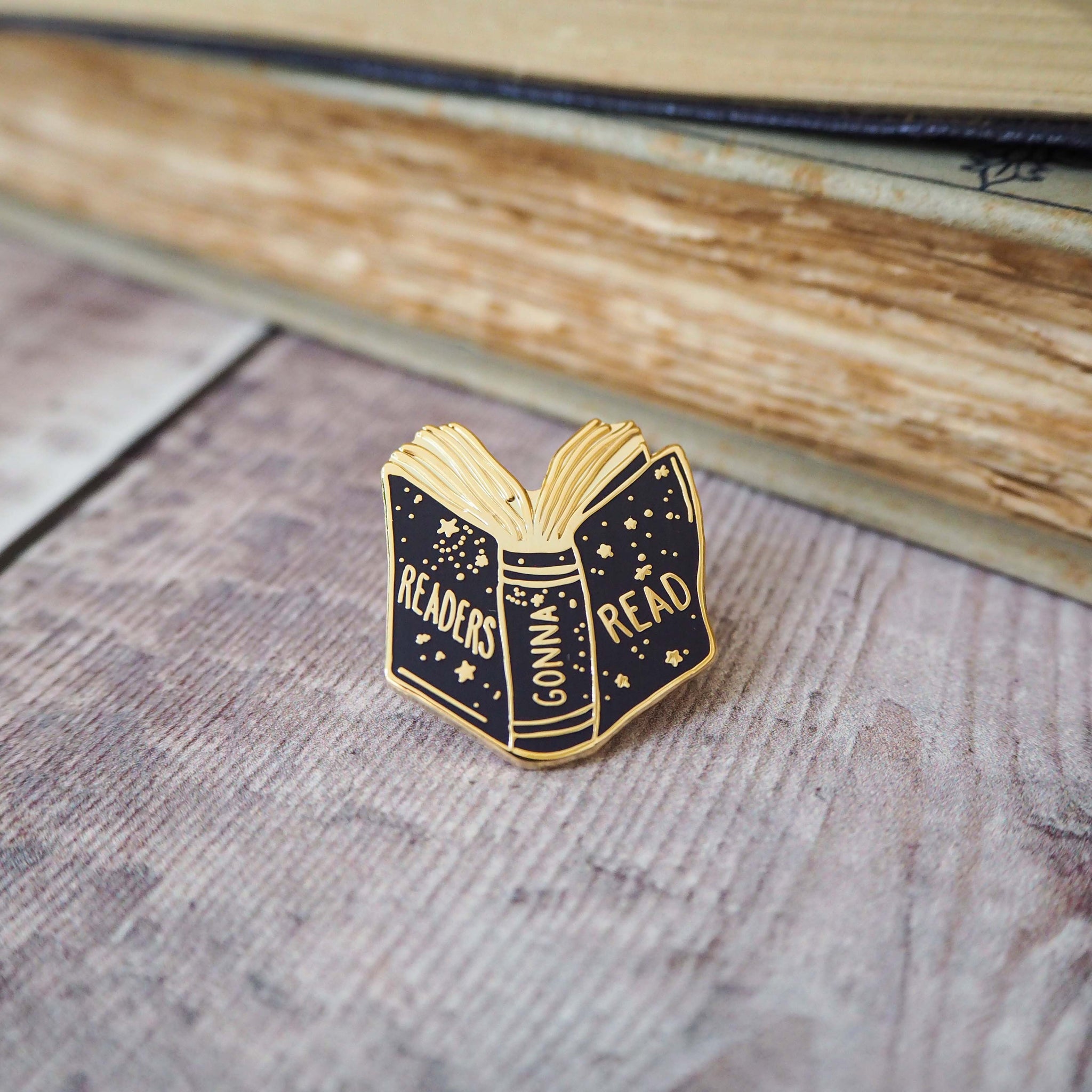 'Readers Gonna Read' Enamel Pin - Literary gift for book lovers and ...